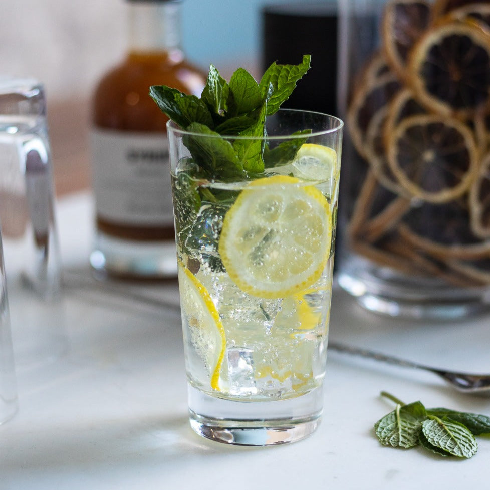 Kirameki Vertical 8 Lines Glass, Tall, – Le Marché Pop Up