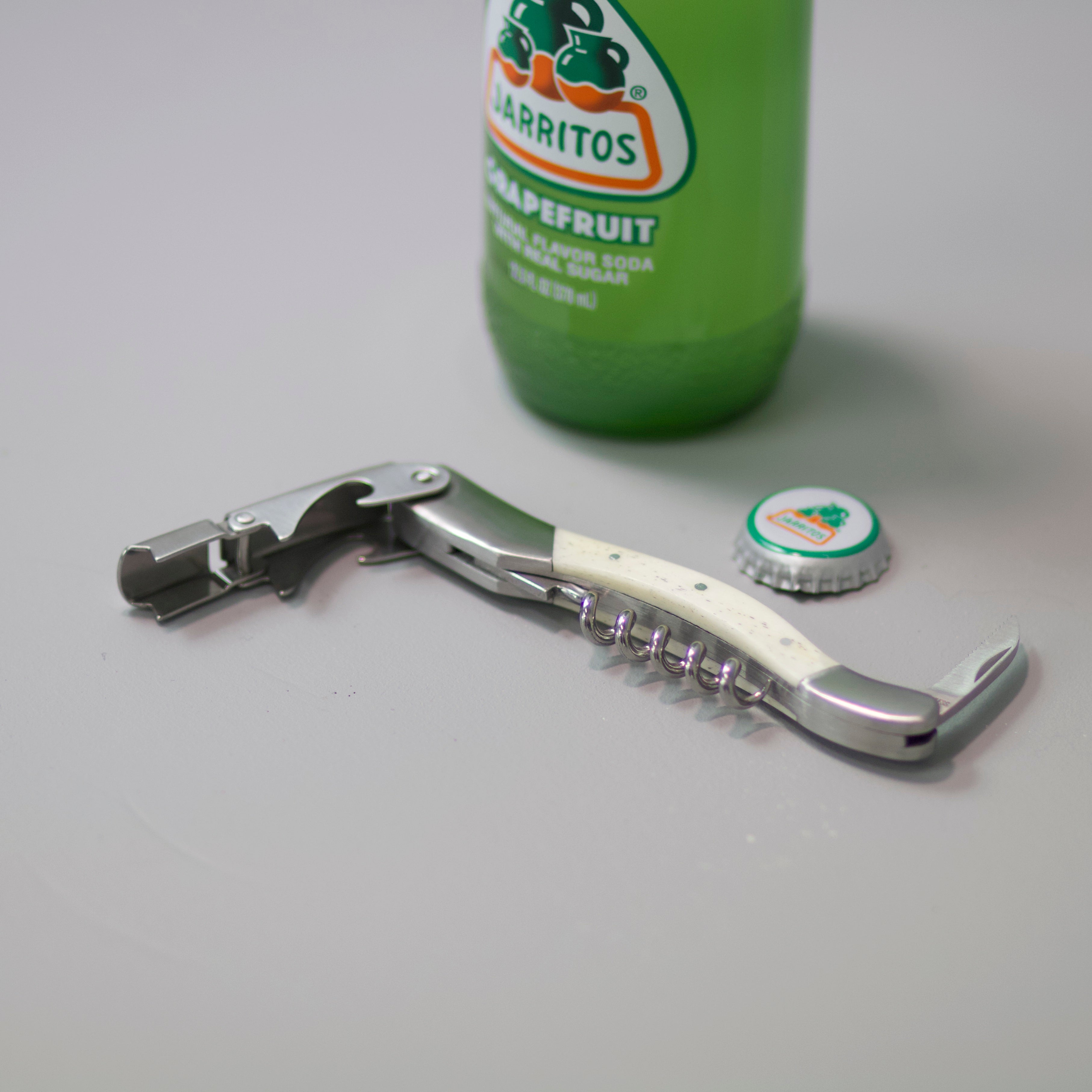 Bone Corkscrew – Le Marché Pop Up