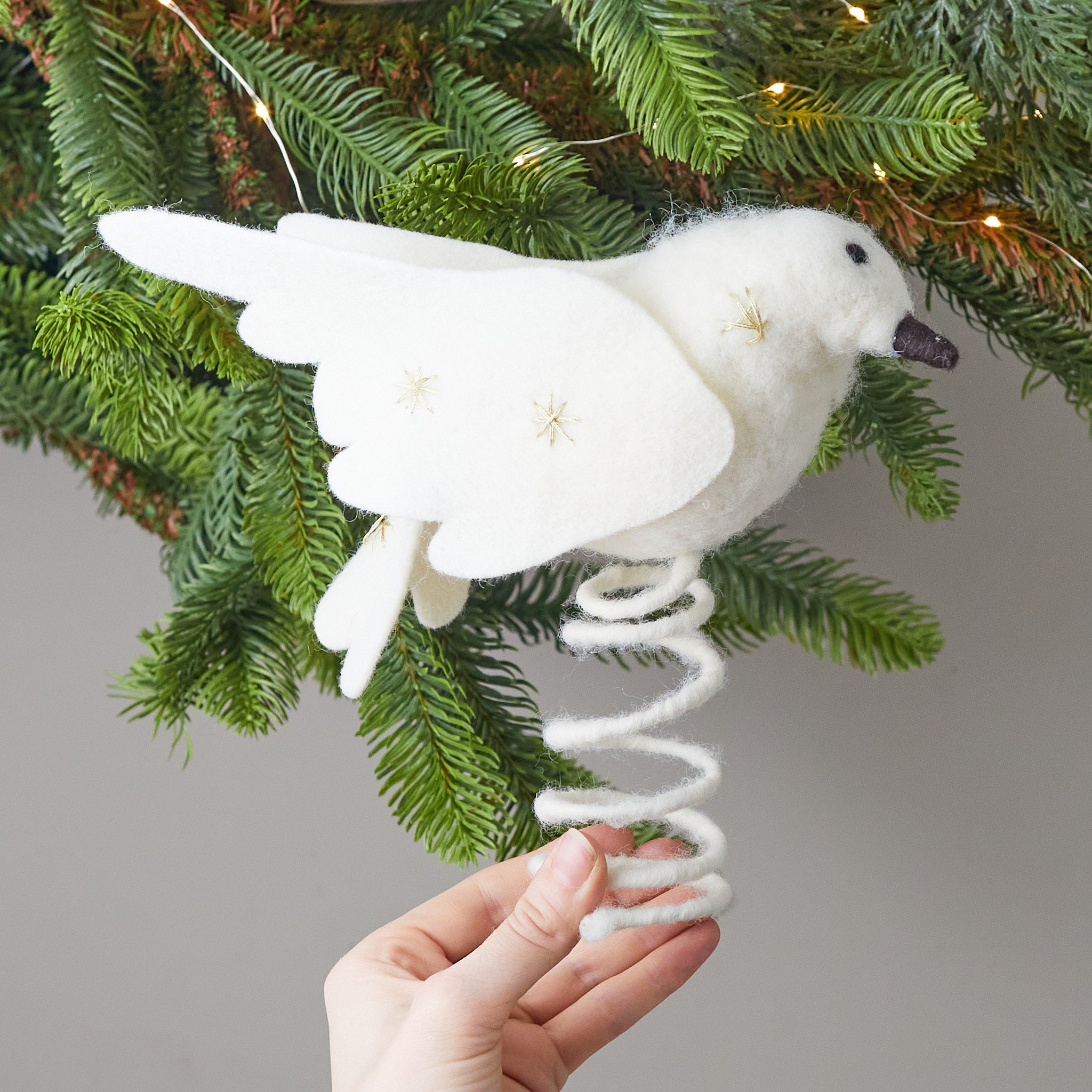 Felt Dove Tree Topper – Le Marché Pop Up
